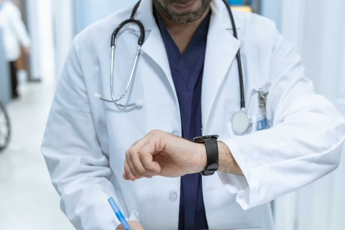 Best Rolex Watch for Doctors | Buyers Guide